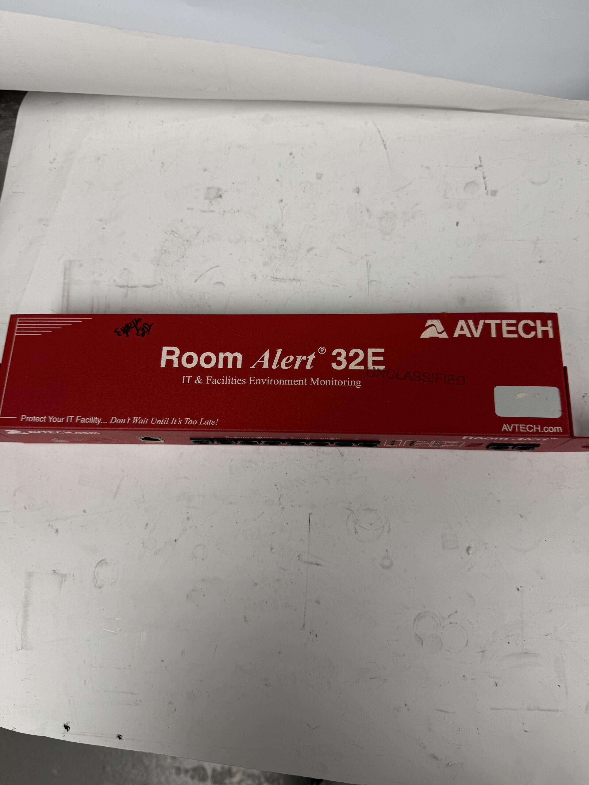 AVTECH RA32W-WS1-RAS Room Alert Monitor