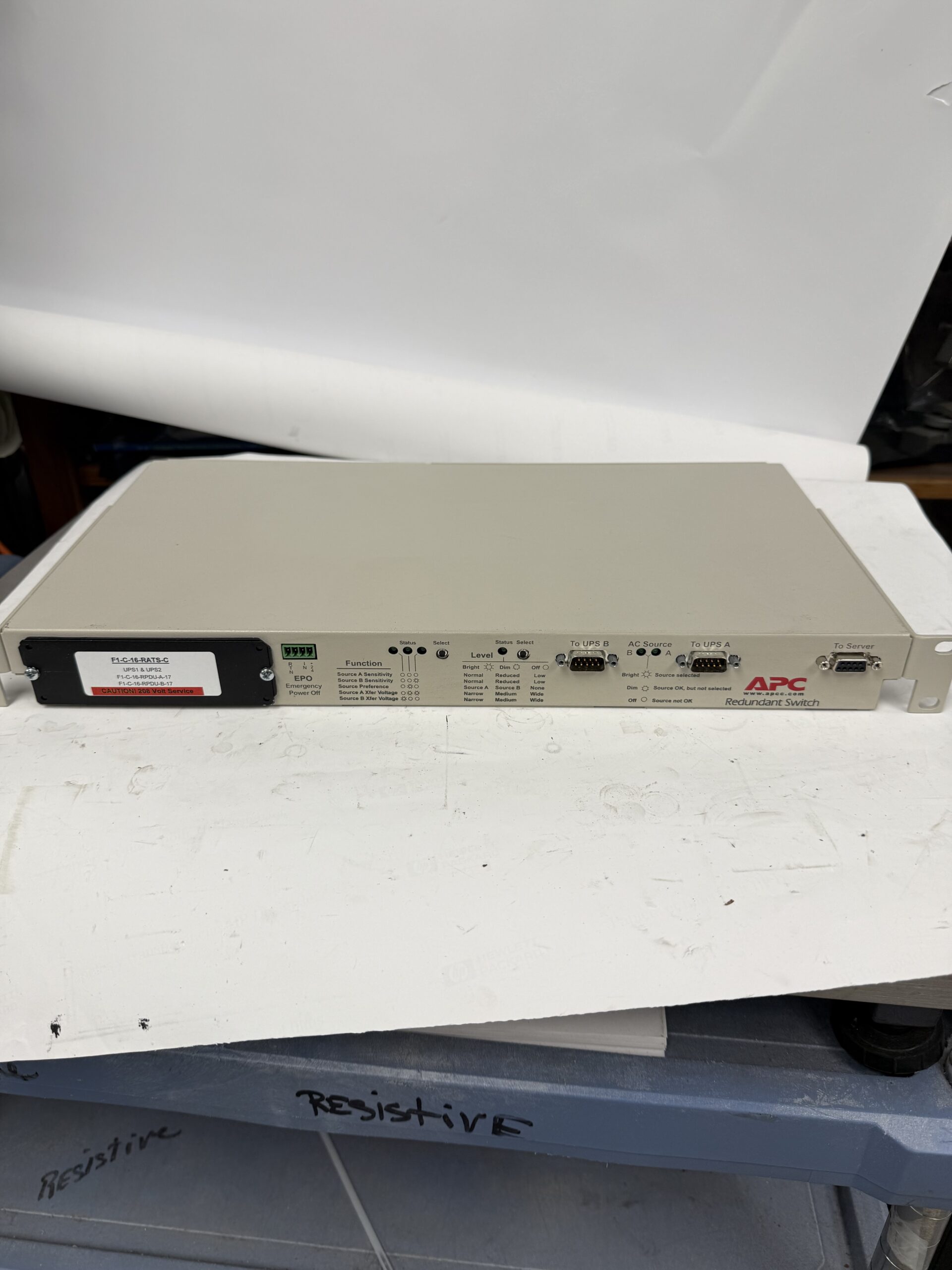 APC SU045-1 Redundant Switch – Reliable Power Backup
