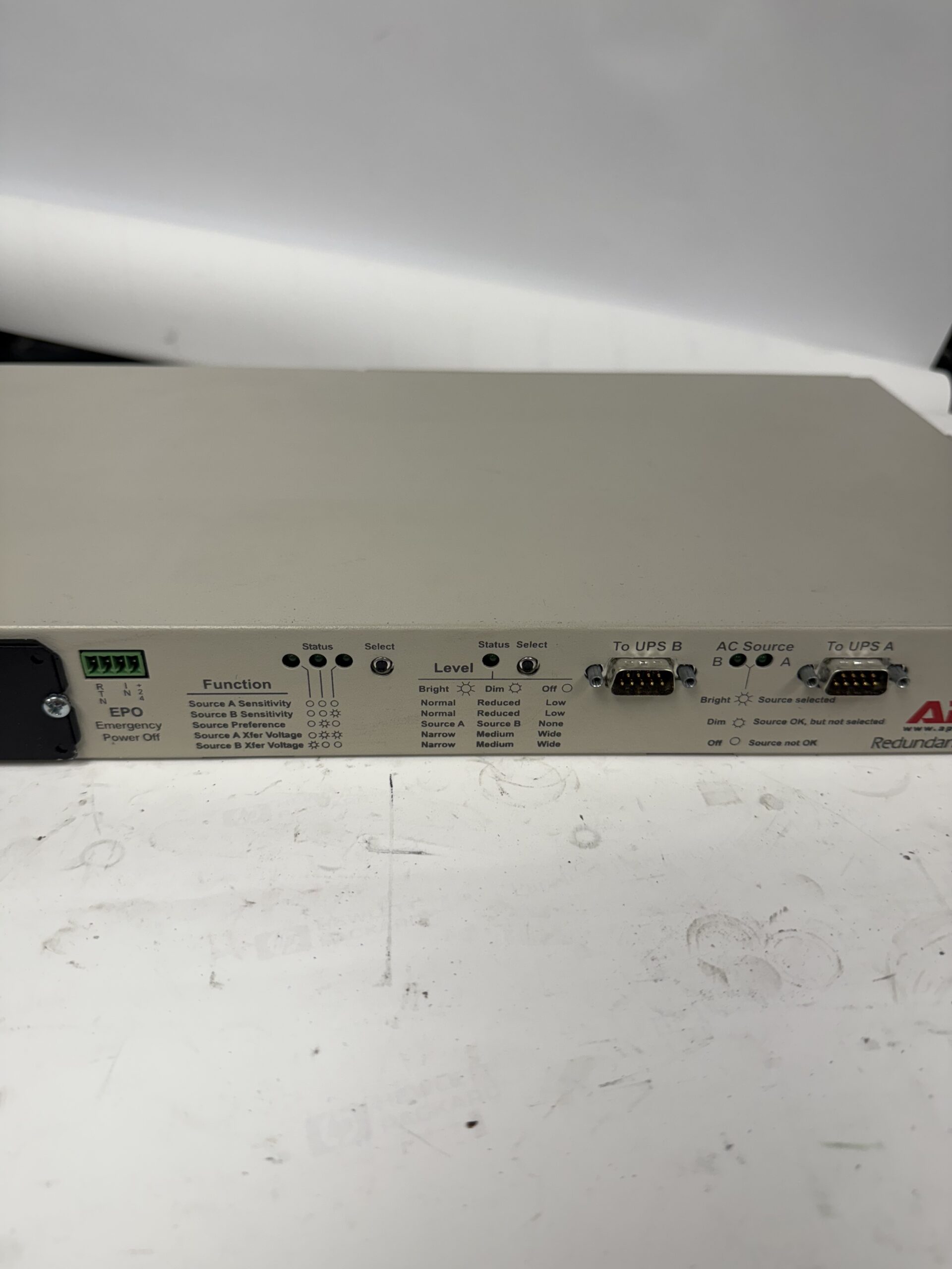 APC SU045-1 Redundant Switch – Reliable Power Backup