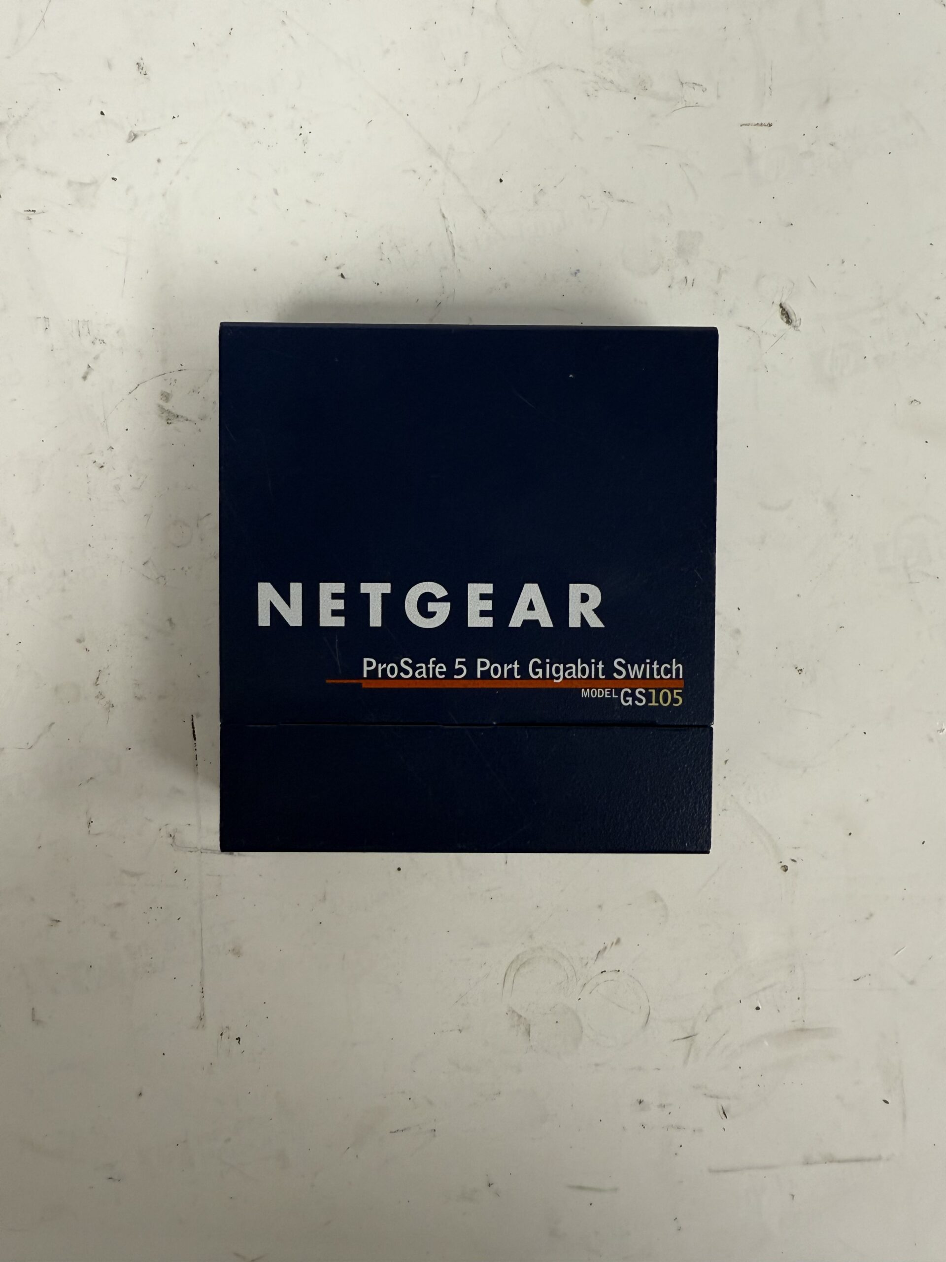 NETGEAR ProSAFE GS105 V3 – 5-Port Gigabit Switch