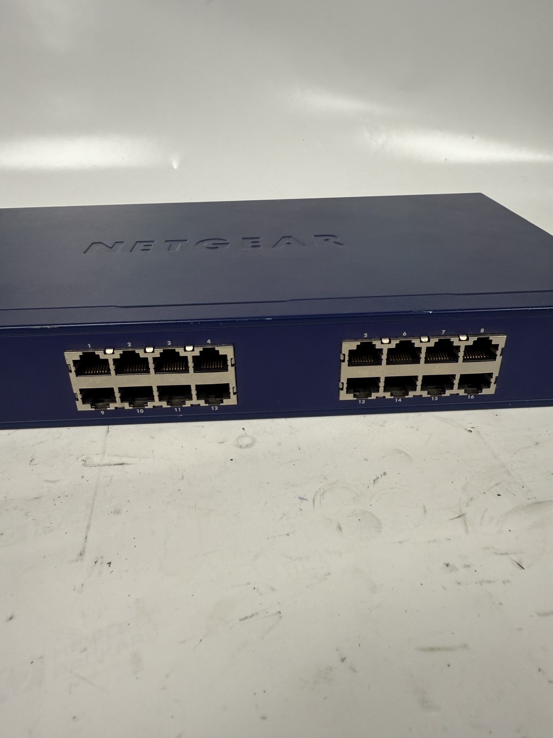 NETGEAR ProSAFE 16-Port Gigabit Rackmount Switch