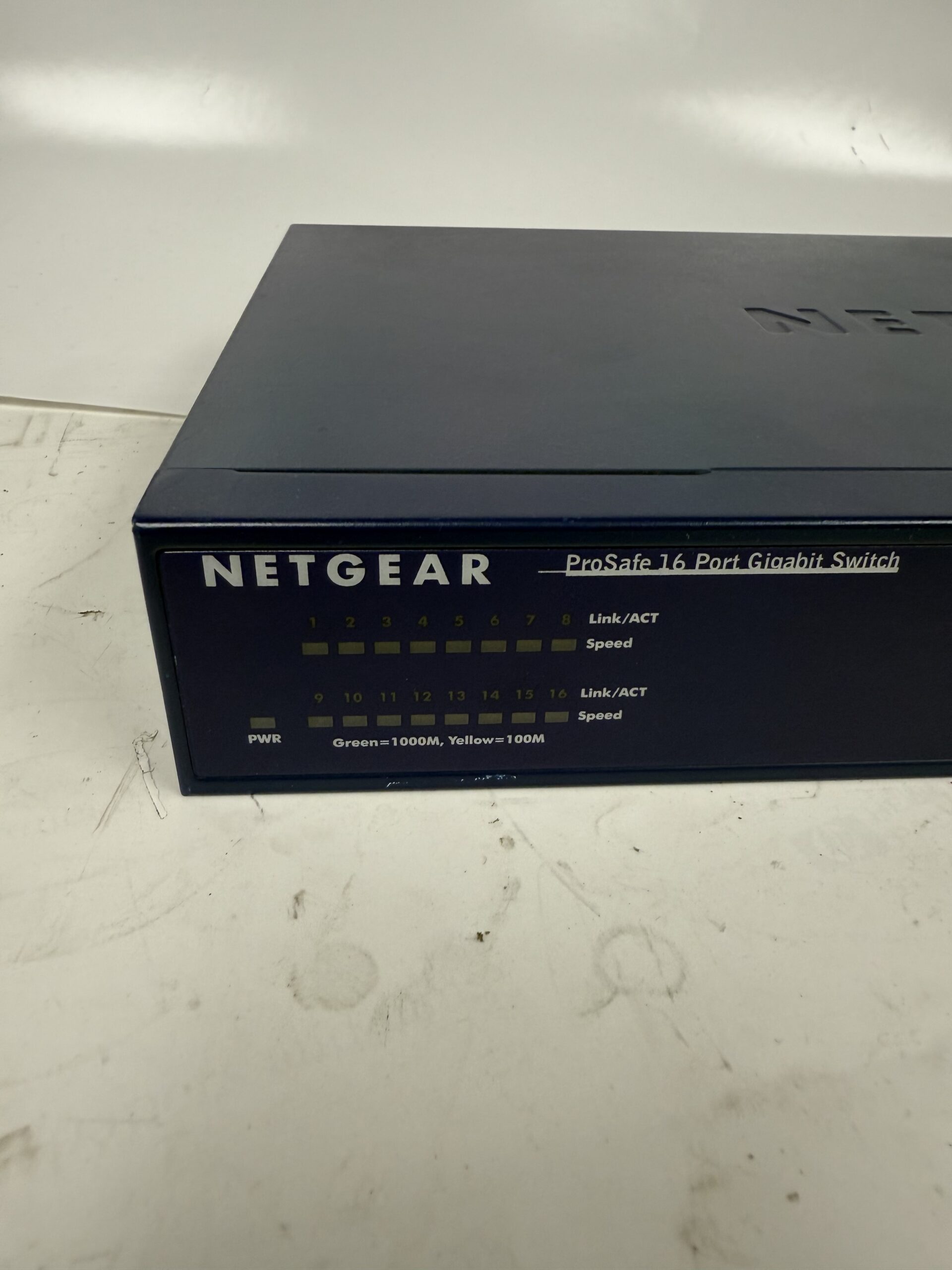 NETGEAR ProSAFE 16-Port Gigabit Rackmount Switch