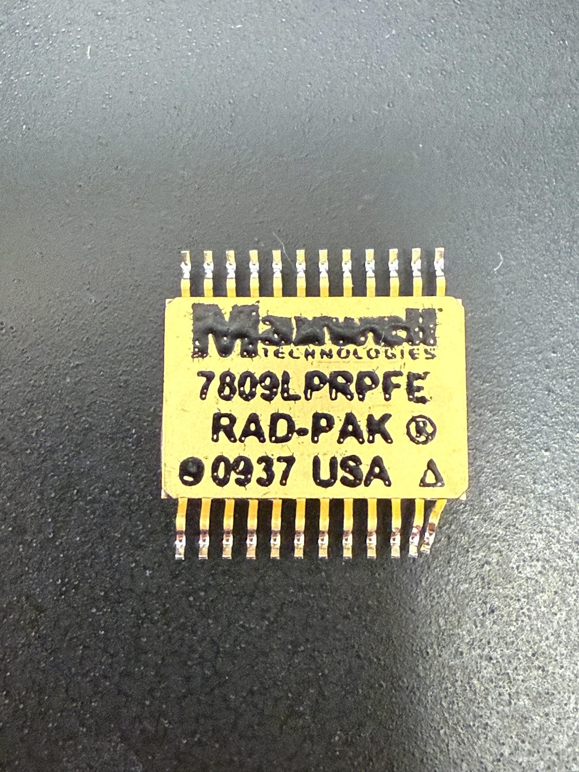 Maxwell 7809LP – Radiation-Hardened 9V Voltage Regulator