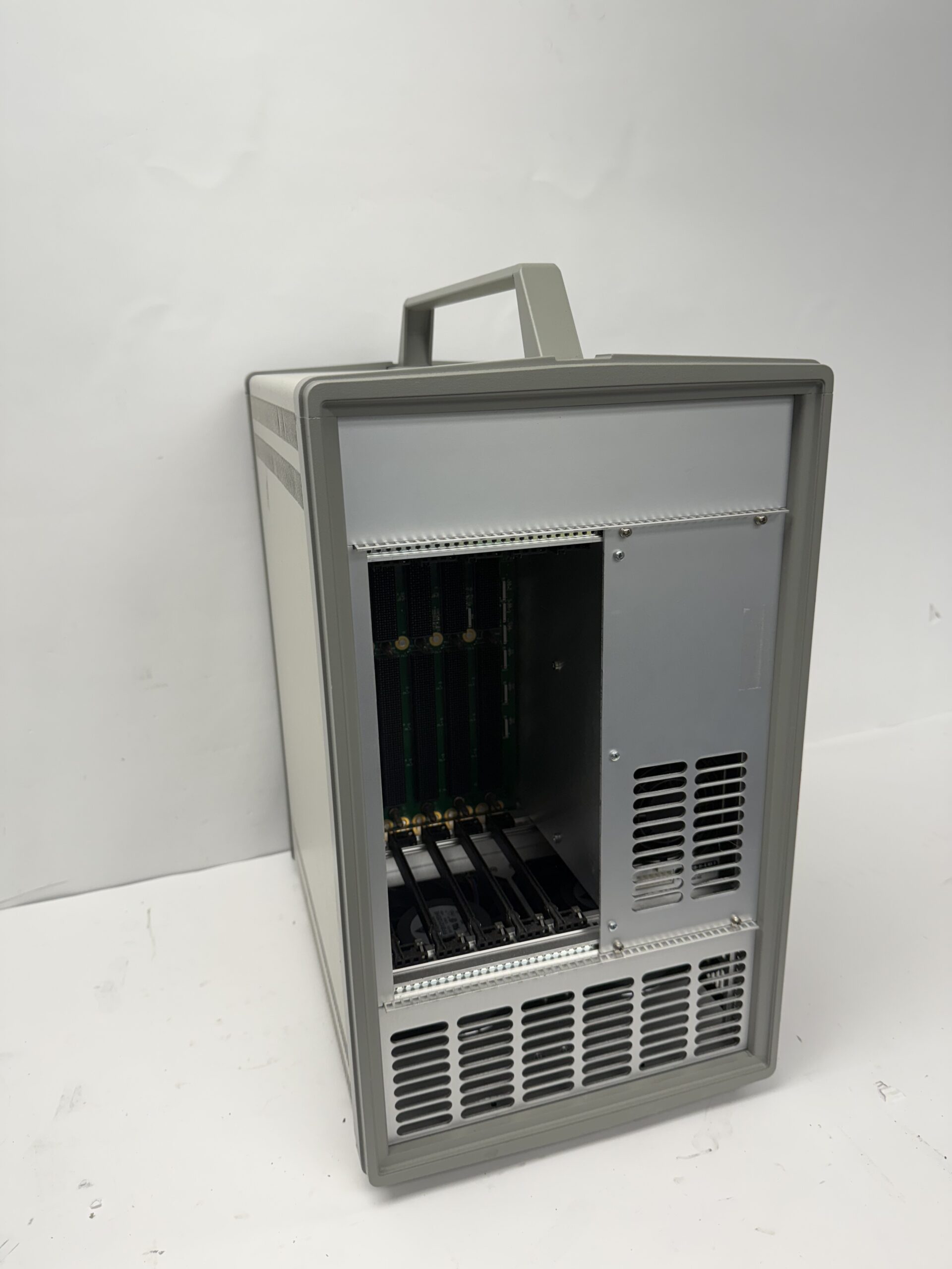 Elma 32P05PSX68Y3VCZ0-LM VPX Chassis - VME and VXI Equipment - BMI ...