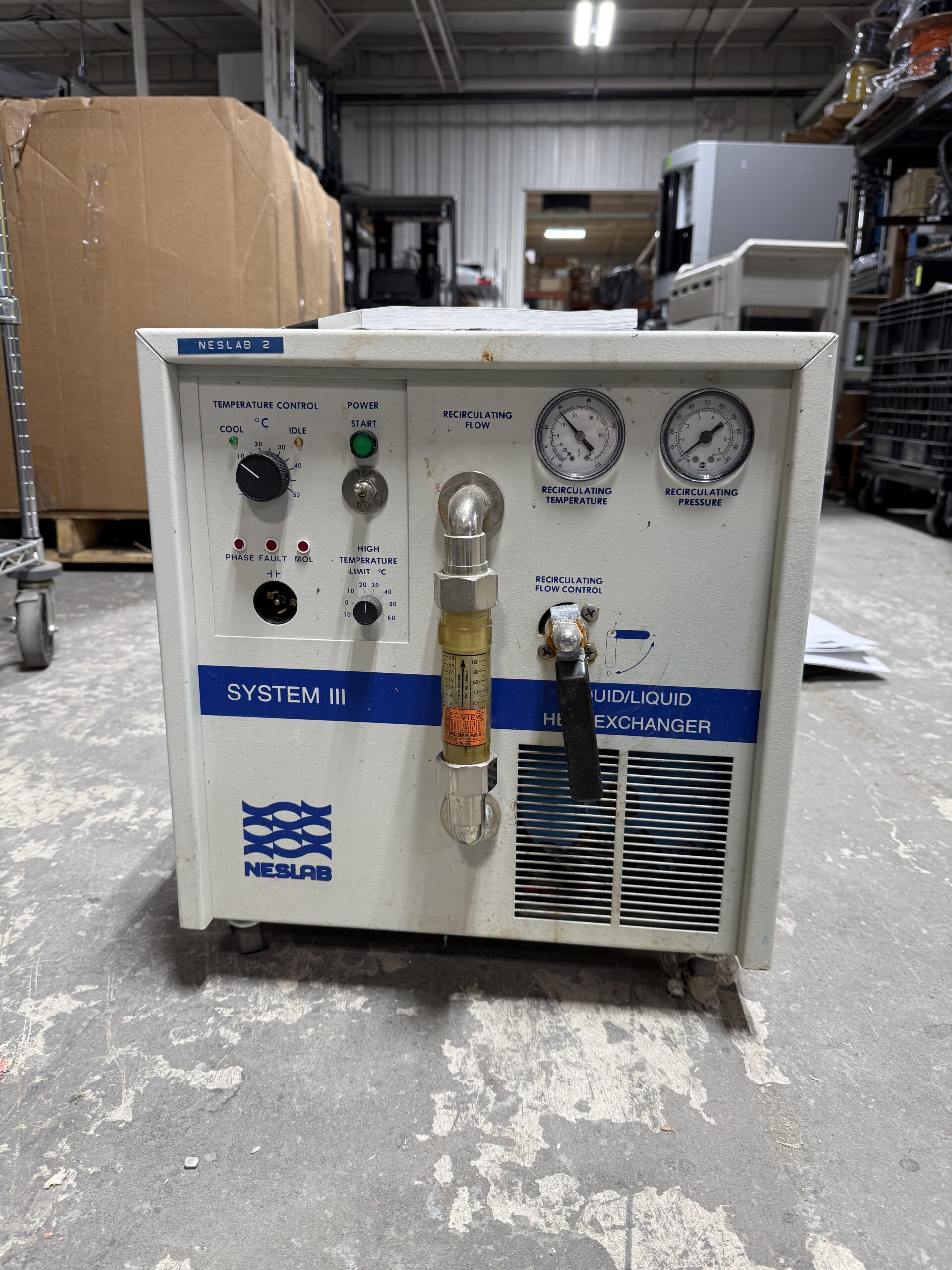 Neslab System 3 – Precision Refrigerated Recirculating Chiller