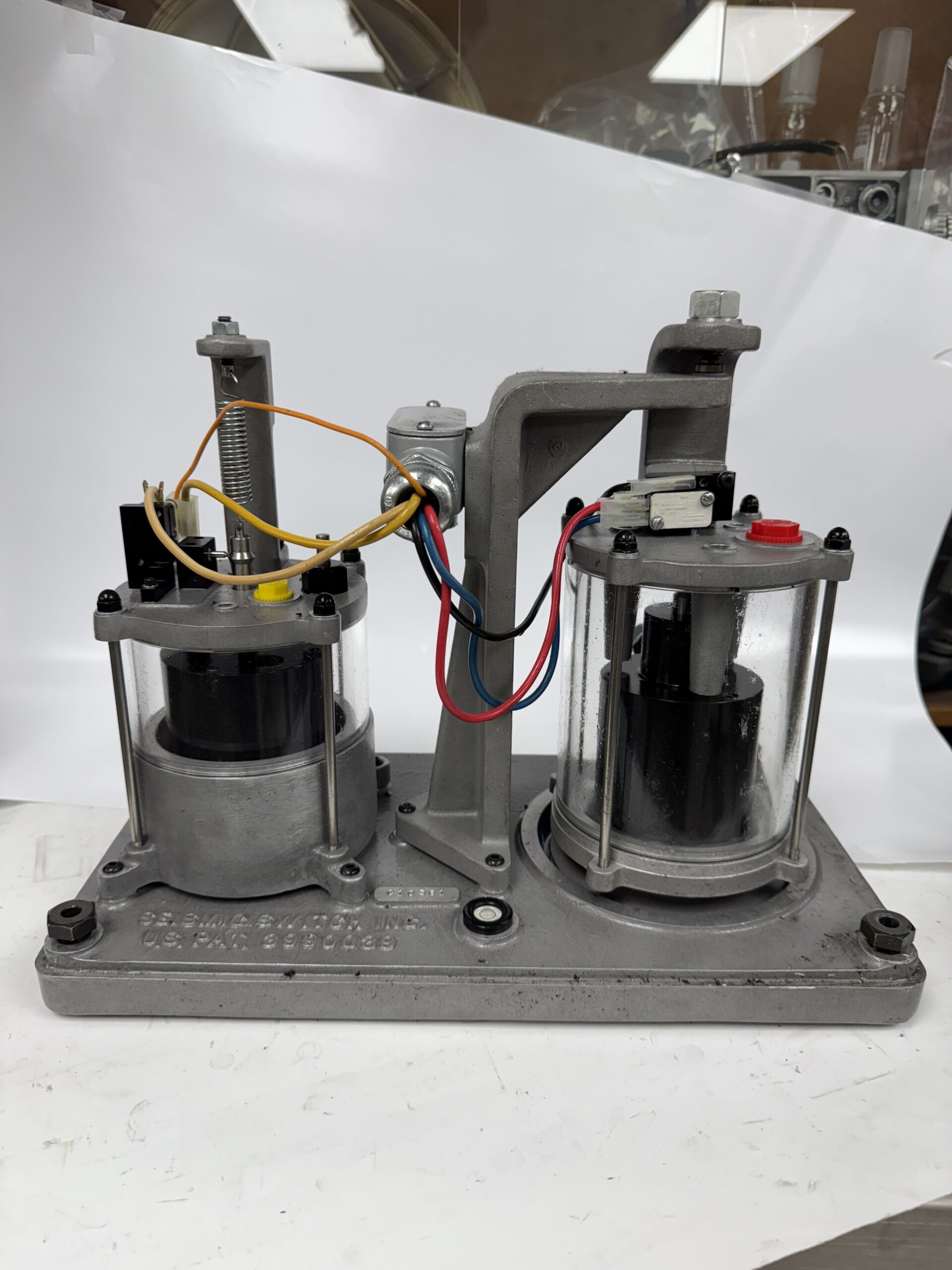 Seismic Switch C14202 – Elevator Earthquake Detector for Safety