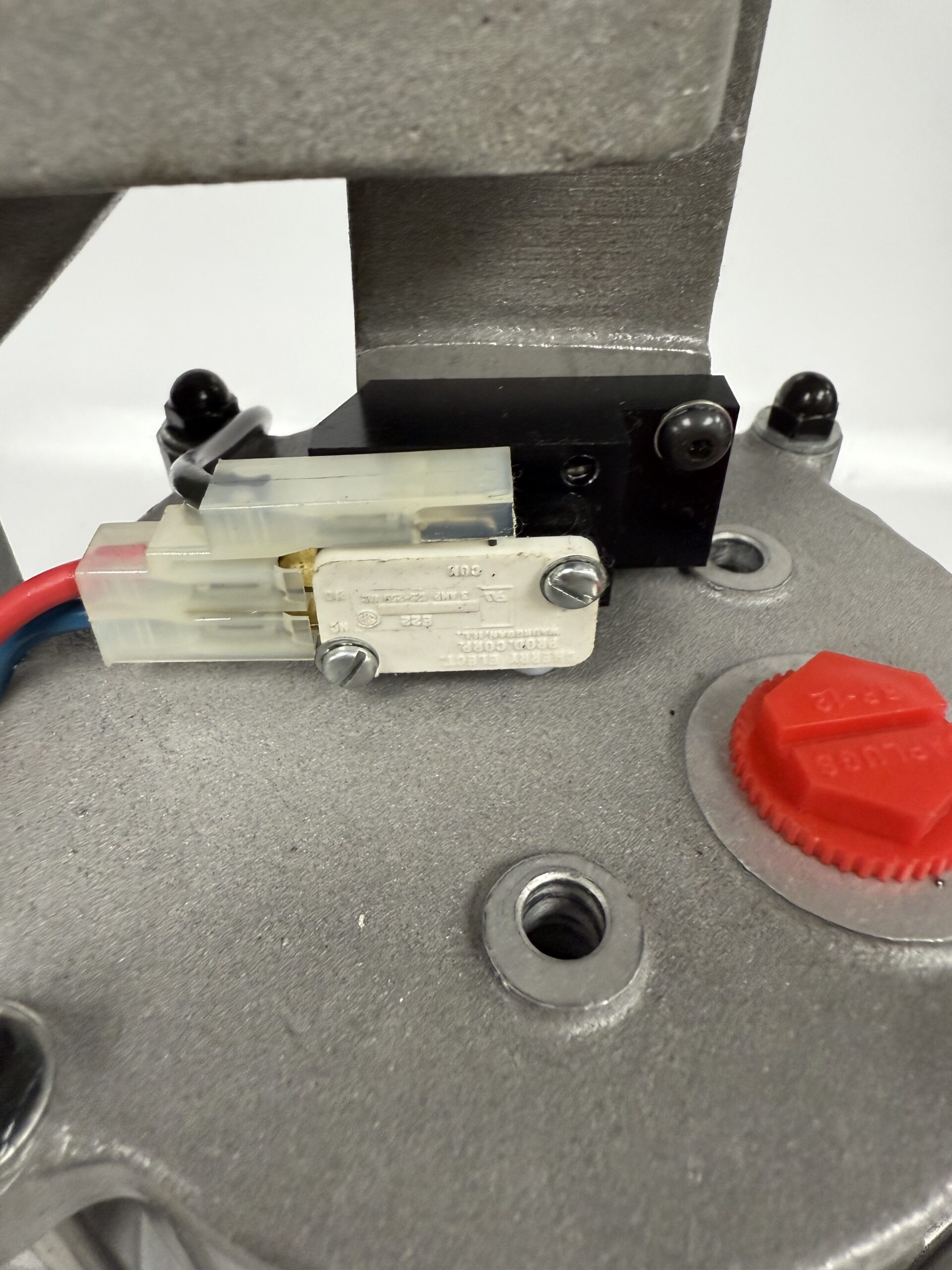 Seismic Switch C14202 – Elevator Earthquake Detector for Safety