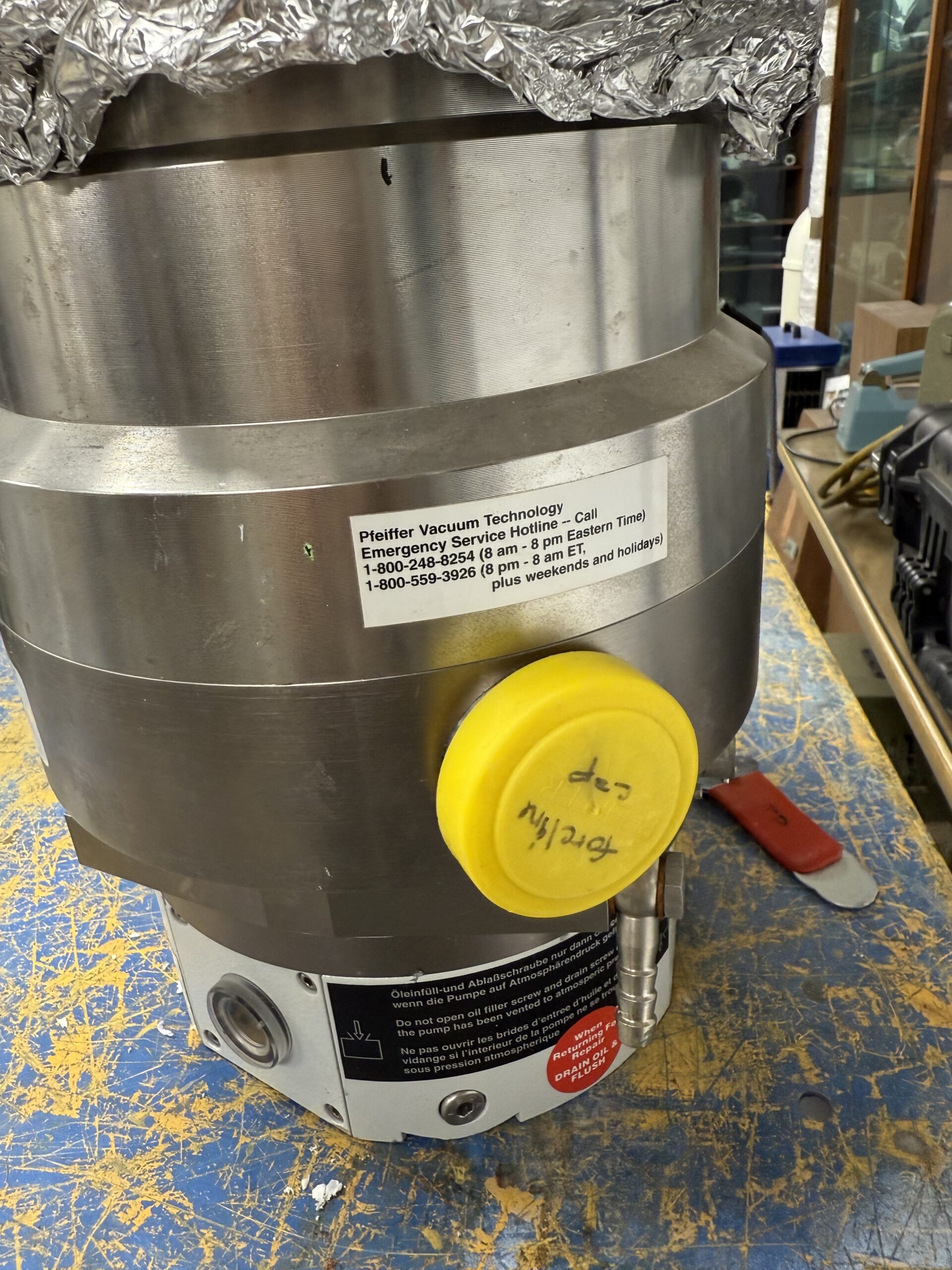 Balzers TMU1000 Turbomolecular Vacuum Pump – UHV Solution
