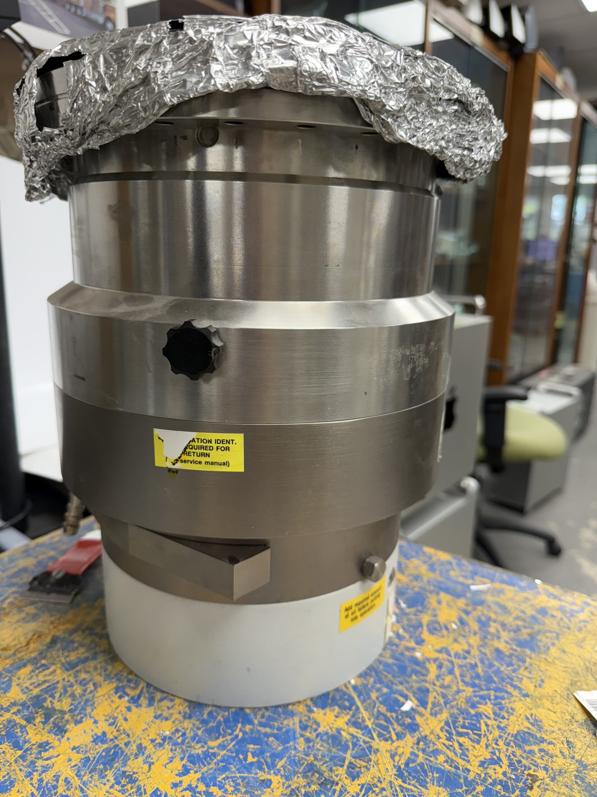 Balzers TMU1000 Turbomolecular Vacuum Pump – UHV Solution