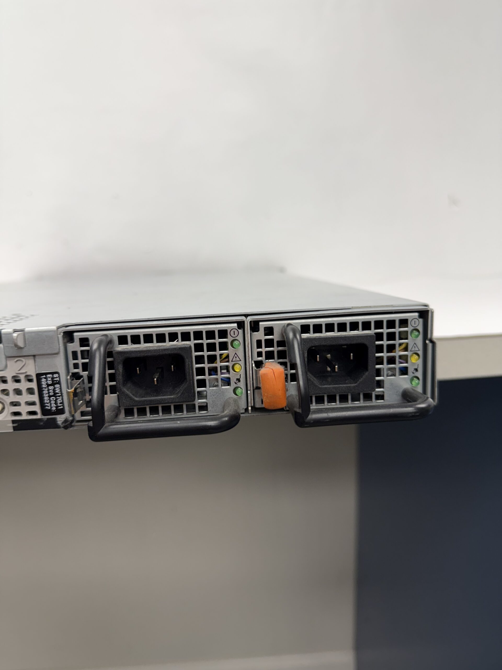 Dell PowerEdge 1950 – 1U Rack Server for Enterprise Applications