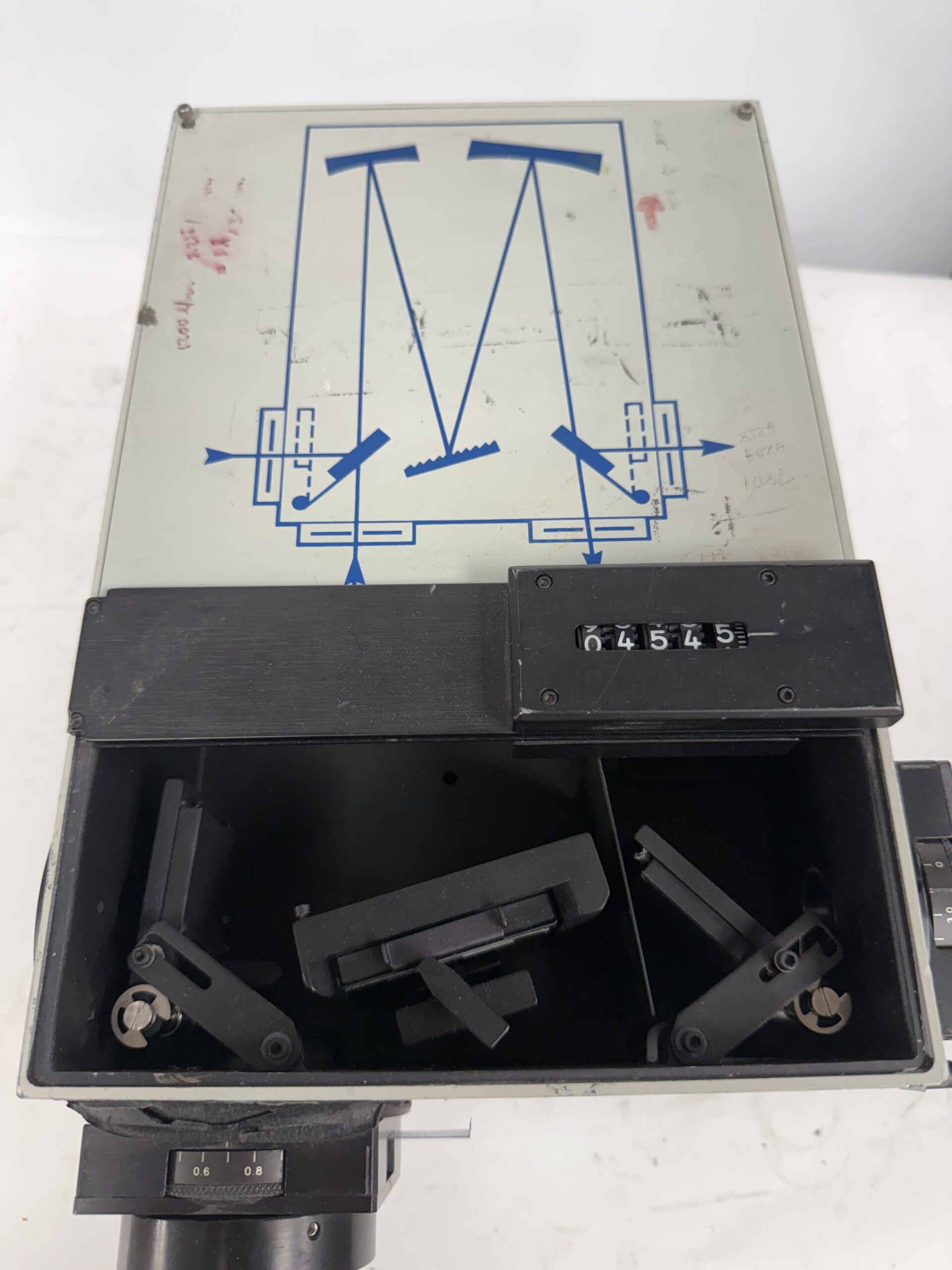 Oriel 77200 Motorized Optical Filter Wheel - 6-Position Changer