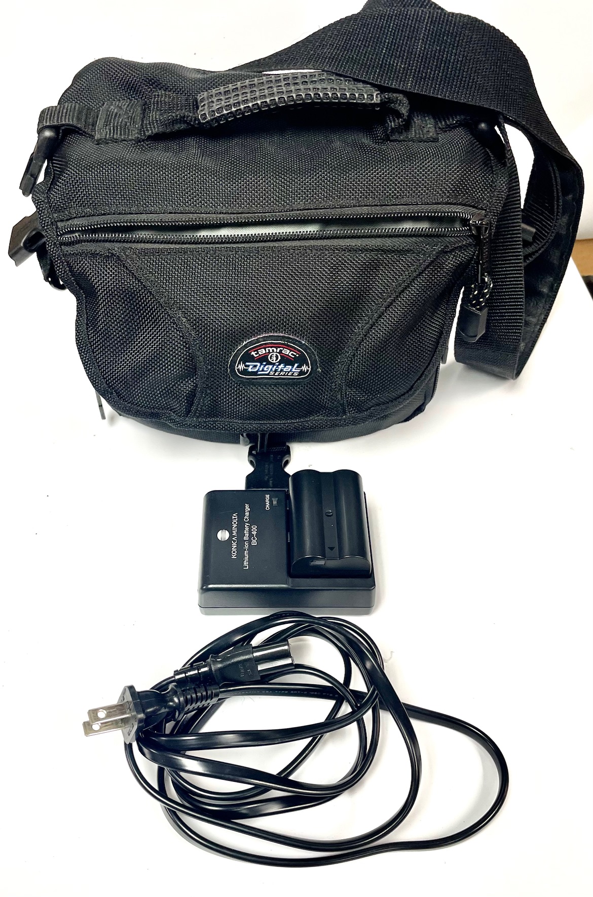 Konica Minolta DiMAGE A2 - EVF Digital Camera with 7x Zoom